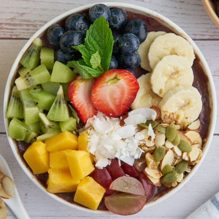 [ACAI BEACH CLUB] Signature Shiok Acai Bowl - Large 16oz [Redeemed in ...